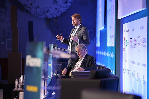 Sponsor Exhibit at Flame 2025 | Leading Low Carbon & Gas LNG Conference