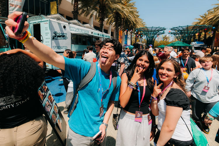 VidCon Pass | VidCon Anaheim